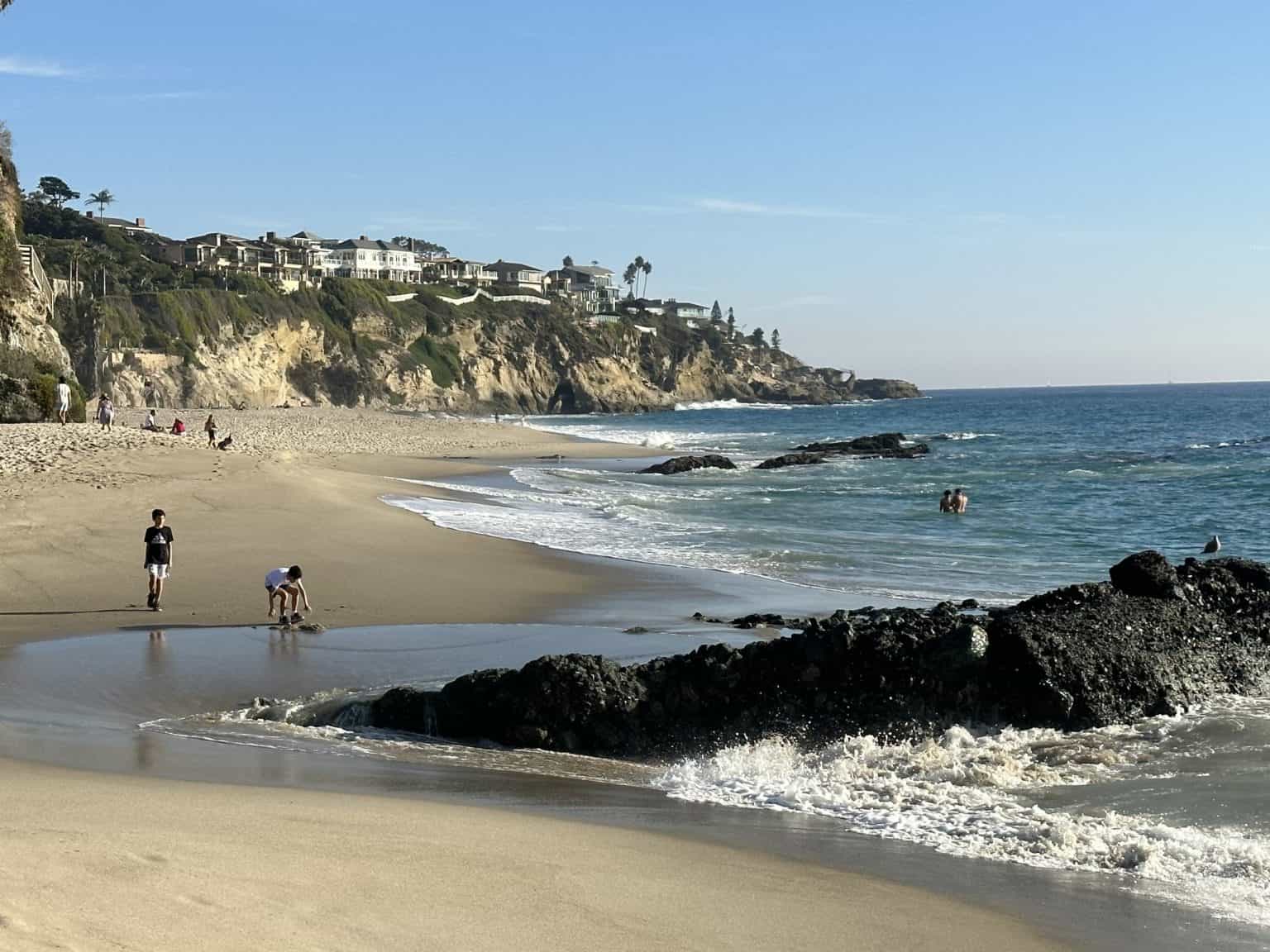 Thousand Steps Beach in Laguna Beach: Stairway to Coastal Bliss ...