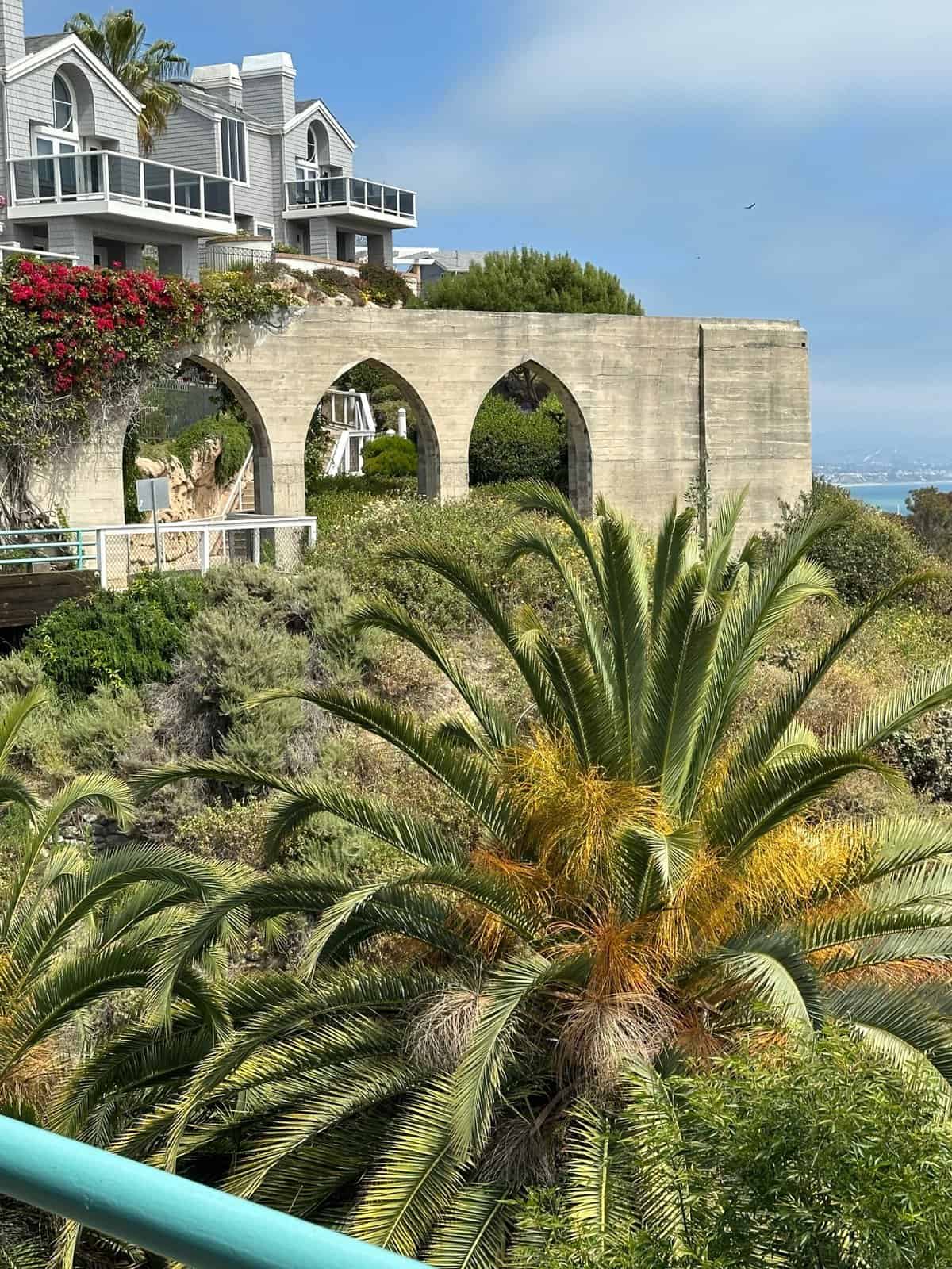 Bluff Top Trail in Dana Point: Discovering the Historic Arches ...