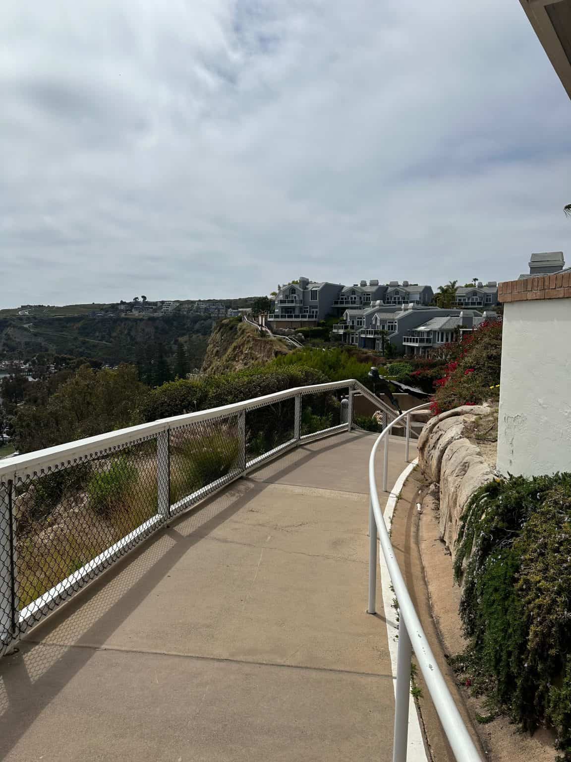 Bluff Top Trail in Dana Point: Discovering the Historic Arches ...